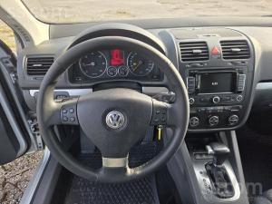 Volkswagen Golf 2008 in Daugavpils, with an engine capacity of 1.90 L and mileage of 281 thousand km for 3900 €, photo 10 on AUTOMOTO.COM.LV