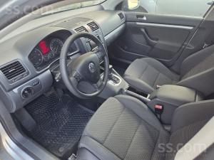 Volkswagen Golf 2008 in Daugavpils, with an engine capacity of 1.90 L and mileage of 281 thousand km for 3900 €, photo 11 on AUTOMOTO.COM.LV