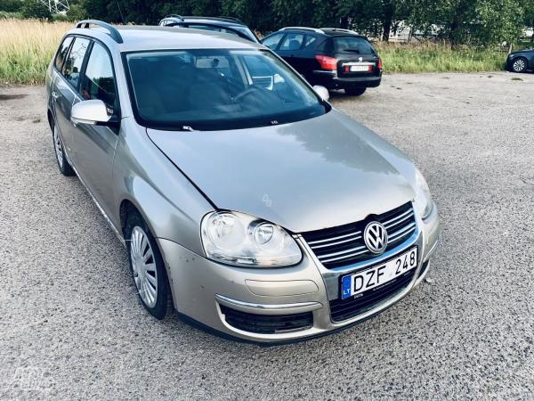 Volkswagen Golf 2008 Panevēža, ar dzinēja tilpumu 1.90 L un nobraukumu 380 tūkst. km par 550 €, foto 5 vietnē AUTOMOTO.COM.LV