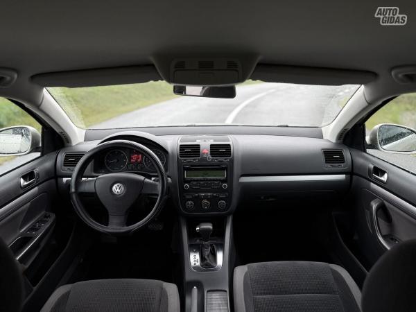 Фольксваген Гольф 2008 в Каунас на AUTOMOTO.COM.LV Фольксваген Гольф 2008 в Каунас, объемом двигателя 2.00 л и пробегом 327 тыс. км за 3000 €, фото 11 на AUTOMOTO.COM.LV