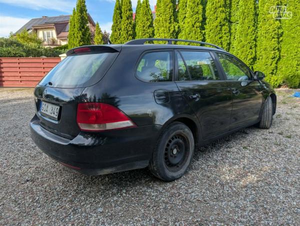 Volkswagen Golf 2008 Klaipėda, ar dzinēja tilpumu 1.90 L un nobraukumu 417 tūkst. km par 1200 €, foto 5 vietnē AUTOMOTO.COM.LV