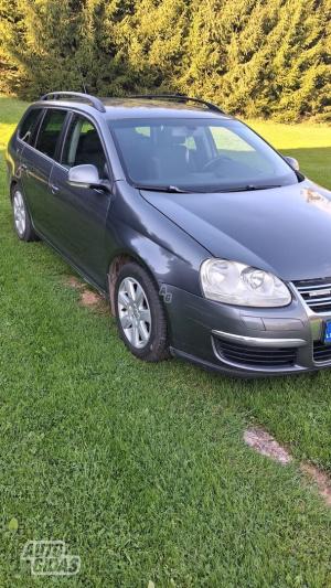 Volkswagen Golf 2008 in Vilnius, with an engine capacity of 1.90 L and mileage of 368 thousand km for 1300 €, photo 4 on AUTOMOTO.COM.LV