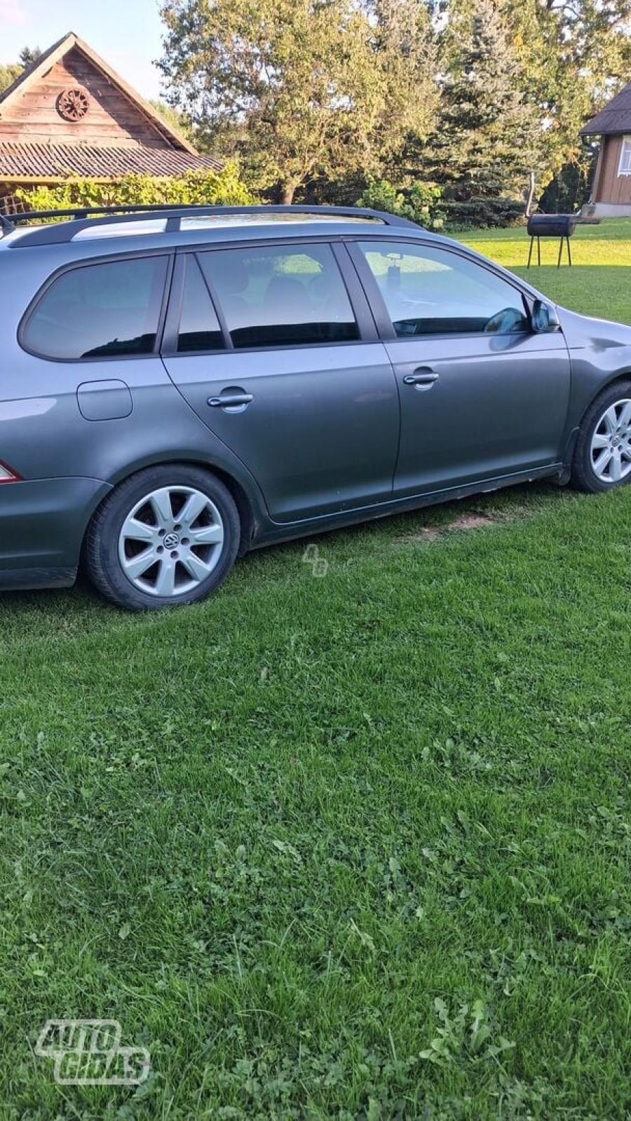 Volkswagen Golf 2008 in Vilnius, with an engine capacity of 1.90 L and mileage of 368 thousand km for 1300 €, photo 9 on AUTOMOTO.COM.LV
