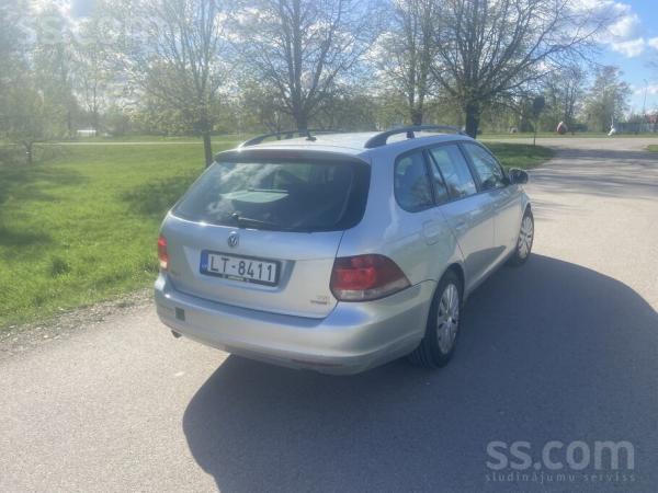 Volkswagen Golf 2009 Aizkraukle, ar dzinēja tilpumu 1.60 L un nobraukumu 364 tūkst. km par 2050 €, foto 4 vietnē AUTOMOTO.COM.LV