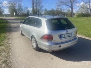 Volkswagen Golf 2009 Aizkraukle, ar dzinēja tilpumu 1.60 L un nobraukumu 364 tūkst. km par 2050 €, foto 5 vietnē AUTOMOTO.COM.LV