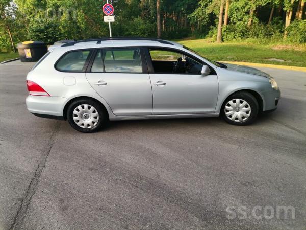 Volkswagen Golf 2009 Ludza, ar dzinēja tilpumu 1.90 L un nobraukumu 259 tūkst. km par 2900 €, foto 3 vietnē AUTOMOTO.COM.LV