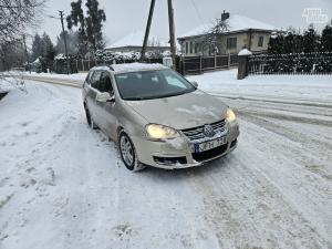 Volkswagen Golf 2009 in Prienai, with an engine capacity of 1.90 L and mileage of 400 thousand km for 1450 €, photo 9 on AUTOMOTO.COM.LV