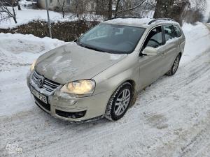Volkswagen Golf 2009 in Prienai, with an engine capacity of 1.90 L and mileage of 400 thousand km for 1399 €, photo 3 on AUTOMOTO.COM.LV