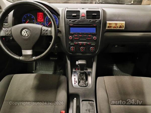 Volkswagen Golf 2009 in Tallinn, with an engine capacity of 1.90 L and mileage of 390 thousand km for 2500 €, photo 10 on AUTOMOTO.COM.LV