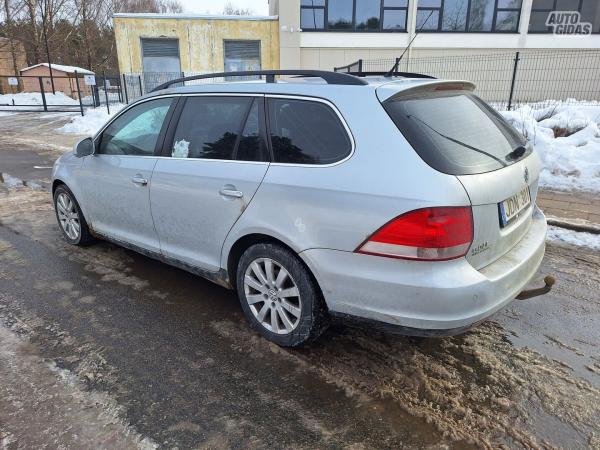 Volkswagen Golf 2009 in Vilnius, with an engine capacity of 1.90 L and mileage of 209 thousand km for 550 €, photo 4 on AUTOMOTO.COM.LV