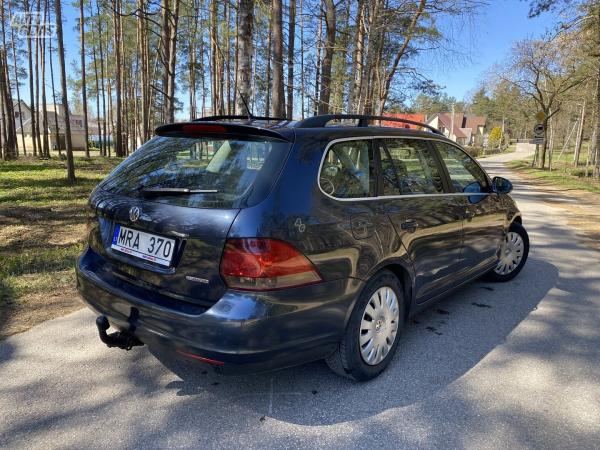 Volkswagen Golf 2009 Ignalina, ar dzinēja tilpumu 1.90 L un nobraukumu 237 tūkst. km par 2000 €, foto 4 vietnē AUTOMOTO.COM.LV