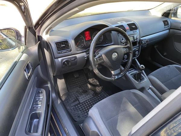 Volkswagen Golf 2009 Ignalina, ar dzinēja tilpumu 1.90 L un nobraukumu 237 tūkst. km par 2000 €, foto 7 vietnē AUTOMOTO.COM.LV