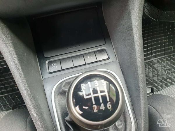 Volkswagen Golf 2009 Kauņa, ar dzinēja tilpumu 1.40 L un nobraukumu 260 tūkst. km par 2600 €, foto 6 vietnē AUTOMOTO.COM.LV