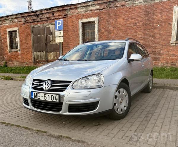 Volkswagen Golf 2009 in Liepaja, with an engine capacity of 1.90 L and mileage of 301 thousand km for 1700 €, photo 1 on AUTOMOTO.COM.LV