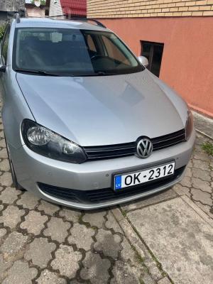 Volkswagen Golf 2009 Daugavpils, ar dzinēja tilpumu 2.00 L un nobraukumu 260 tūkst. km par 3500 €, foto  vietnē AUTOMOTO.COM.LV