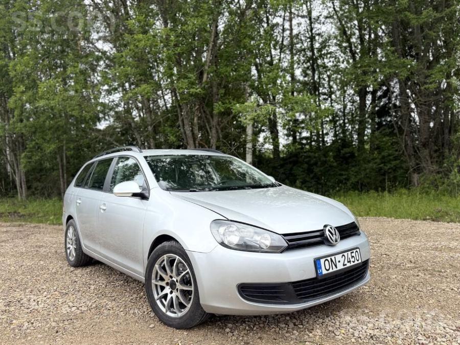 Volkswagen Golf 2009 Cēsis, ar dzinēja tilpumu 1.60 L un nobraukumu 393 tūkst. km par 1650 €, foto 4 vietnē AUTOMOTO.COM.LV