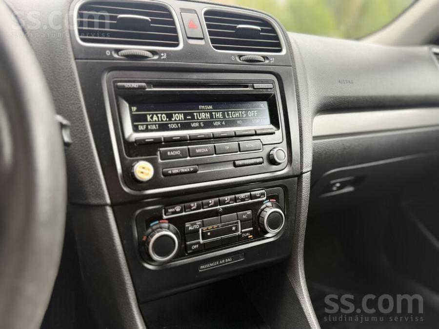 Volkswagen Golf 2009 Cēsis, ar dzinēja tilpumu 1.60 L un nobraukumu 393 tūkst. km par 1650 €, foto 12 vietnē AUTOMOTO.COM.LV