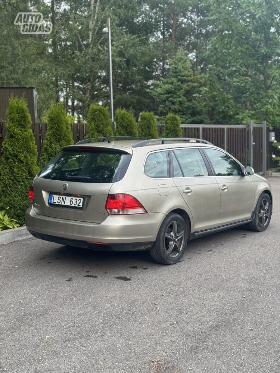 Volkswagen Golf 2009 in Vilnius, with an engine capacity of 1.40 L and mileage of 240 thousand km for 999 €, photo 5 on AUTOMOTO.COM.LV