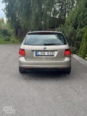 Volkswagen Golf 2009 in Vilnius, with an engine capacity of 1.40 L and mileage of 240 thousand km for 999 €, photo 7 on AUTOMOTO.COM.LV