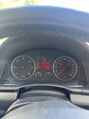 Volkswagen Golf 2009 Viļņa, ar dzinēja tilpumu 1.90 L un nobraukumu 333 tūkst. km par 1950 €, foto 12 vietnē AUTOMOTO.COM.LV