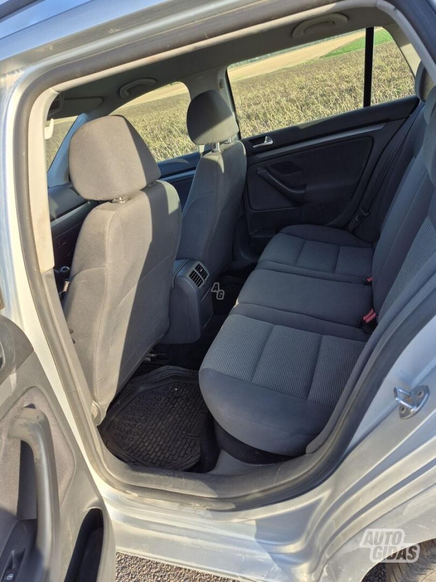 Volkswagen Golf 2009 Ukmergė, ar dzinēja tilpumu 1.90 L un nobraukumu 284 tūkst. km par 600 €, foto 10 vietnē AUTOMOTO.COM.LV