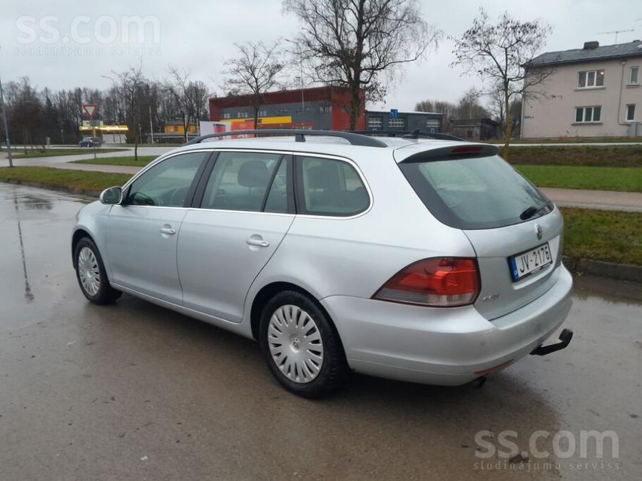 Volkswagen Golf 2010 Saldus, ar dzinēja tilpumu 1.60 L un nobraukumu 402 tūkst. km par 2650 €, foto 8 vietnē AUTOMOTO.COM.LV