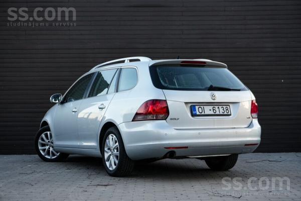 Volkswagen Golf 2010 in Riga, with an engine capacity of 1.60 L and mileage of 232 thousand km for 4990 €, photo 4 on AUTOMOTO.COM.LV