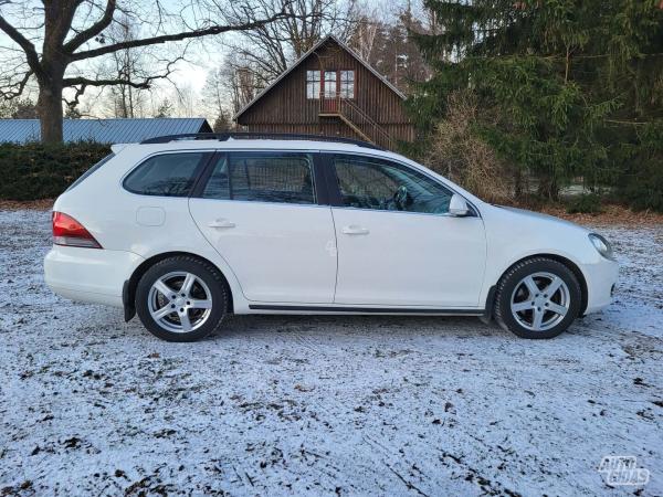 Volkswagen Golf 2010 Jurbarkas, ar dzinēja tilpumu 1.60 L un nobraukumu 230 tūkst. km par 2500 €, foto 7 vietnē AUTOMOTO.COM.LV
