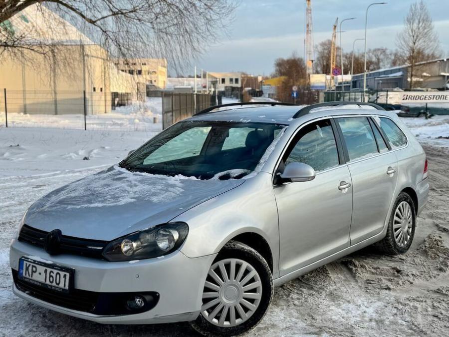 Volkswagen Golf 2010 in Riga, with an engine capacity of 1.60 L and mileage of 0 thousand km for 2199 €, photo 4 on AUTOMOTO.COM.LV