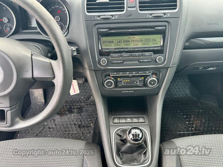 Volkswagen Golf 2010 in Tallinn, with an engine capacity of 1.60 L and mileage of 347 thousand km for 3499 €, photo 7 on AUTOMOTO.COM.LV