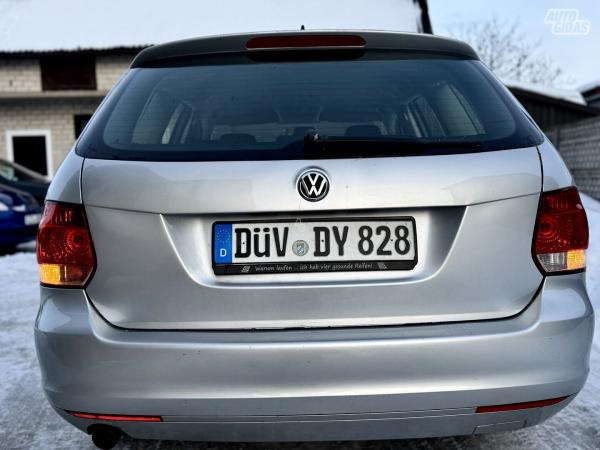 Volkswagen Golf 2010 in Kaunas, with an engine capacity of 1.60 L and mileage of 227 thousand km for 3950 €, photo 6 on AUTOMOTO.COM.LV