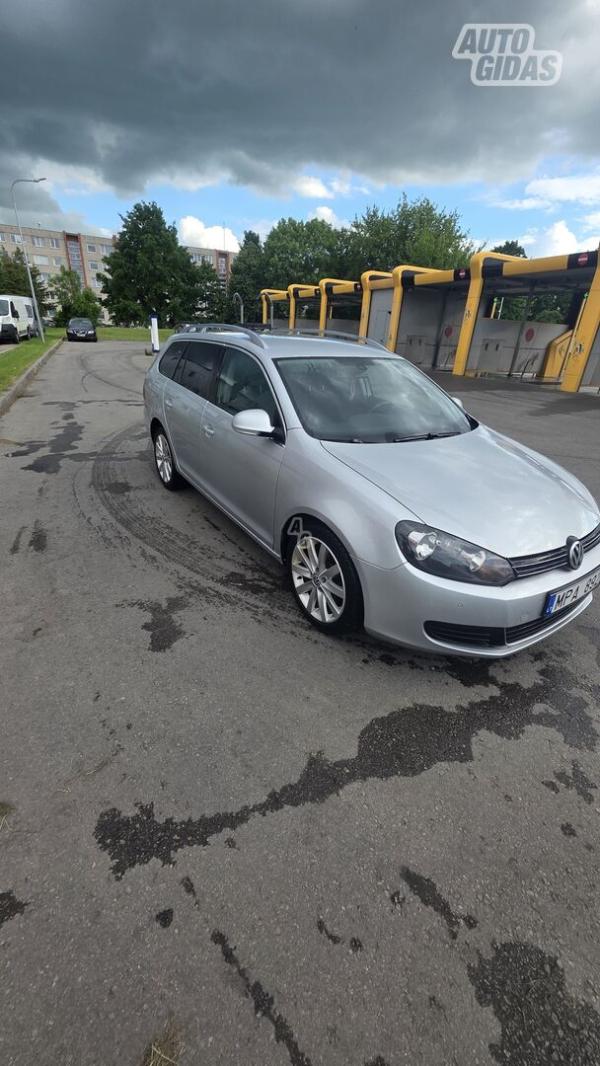 Volkswagen Golf 2010 in Panevezys, with an engine capacity of 1.60 L and mileage of 365 thousand km for 2650 €, photo 3 on AUTOMOTO.COM.LV