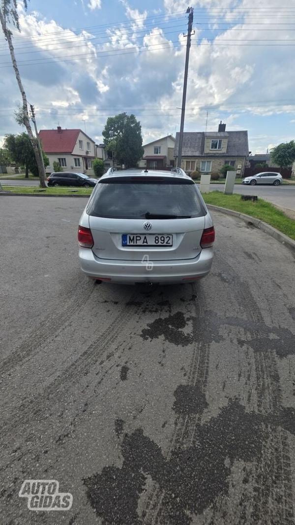Volkswagen Golf 2010 in Panevezys, with an engine capacity of 1.60 L and mileage of 365 thousand km for 2650 €, photo 4 on AUTOMOTO.COM.LV
