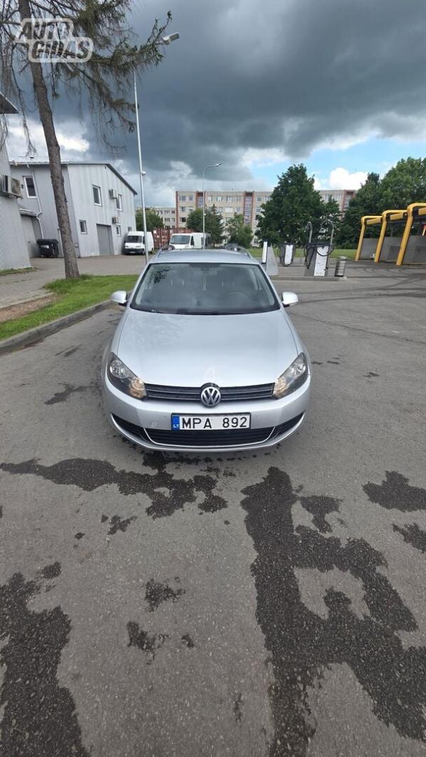 Volkswagen Golf 2010 Panevēža, ar dzinēja tilpumu 1.60 L un nobraukumu 365 tūkst. km par 2250 €, foto 2 vietnē AUTOMOTO.COM.LV