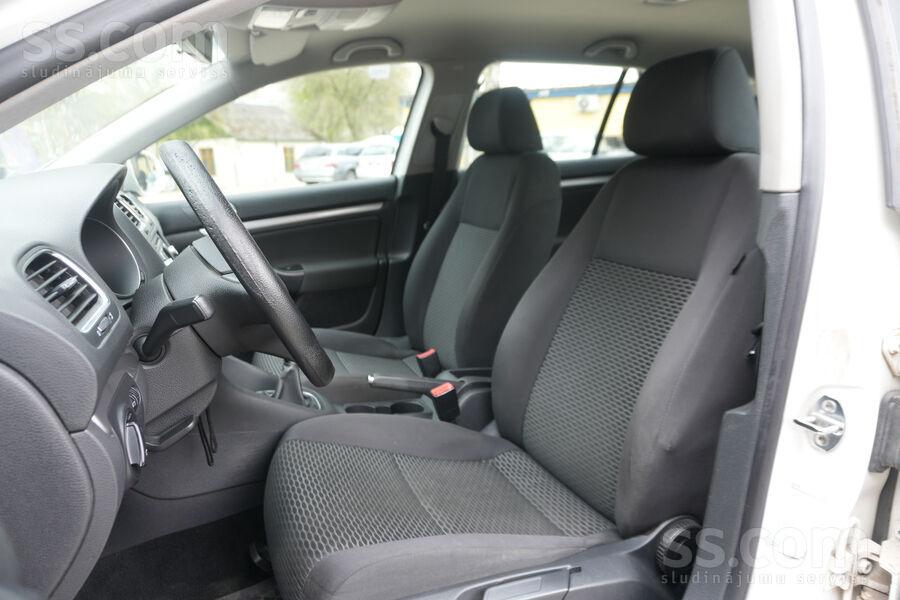 Volkswagen Golf 2010 Rīga, ar dzinēja tilpumu 1.40 L un nobraukumu 300 tūkst. km par 3690 €, foto 6 vietnē AUTOMOTO.COM.LV
