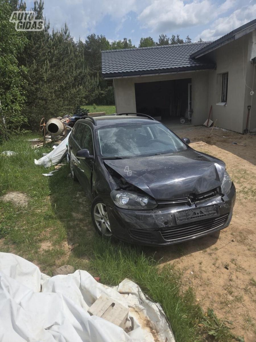 Volkswagen Golf 2010 Viļņa, ar dzinēja tilpumu 1.40 L un nobraukumu 286 tūkst. km par 750 €, foto 3 vietnē AUTOMOTO.COM.LV