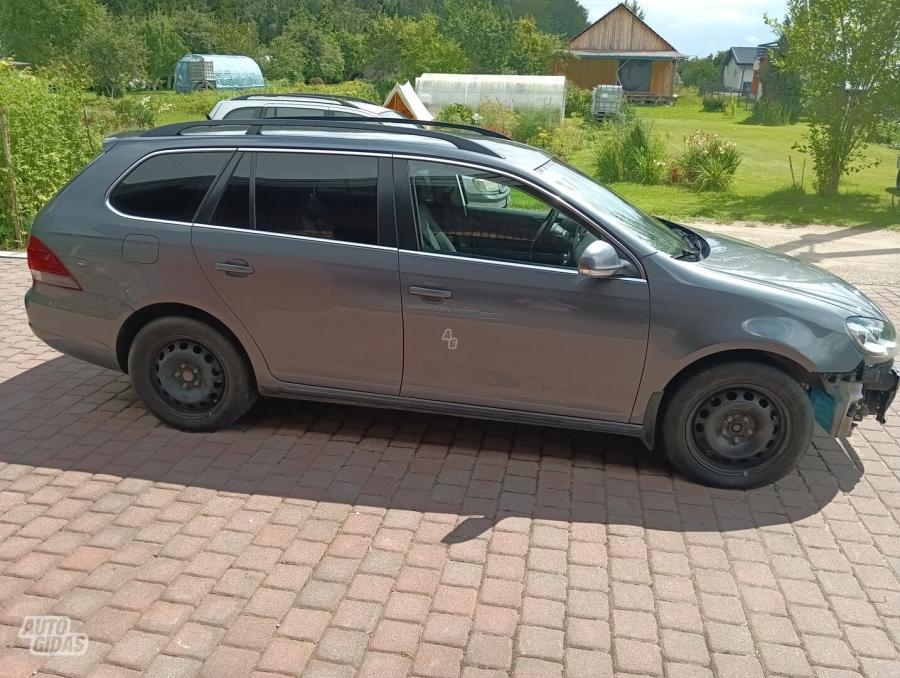 Volkswagen Golf 2010 in Kaunas, with an engine capacity of 1.60 L and mileage of 289 thousand km for 2850 €, photo 8 on AUTOMOTO.COM.LV