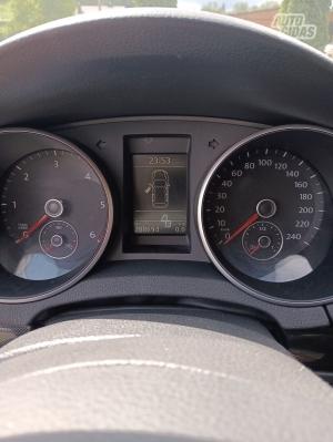 Volkswagen Golf 2010 in Kaunas, with an engine capacity of 1.60 L and mileage of 289 thousand km for 2850 €, photo 14 on AUTOMOTO.COM.LV
