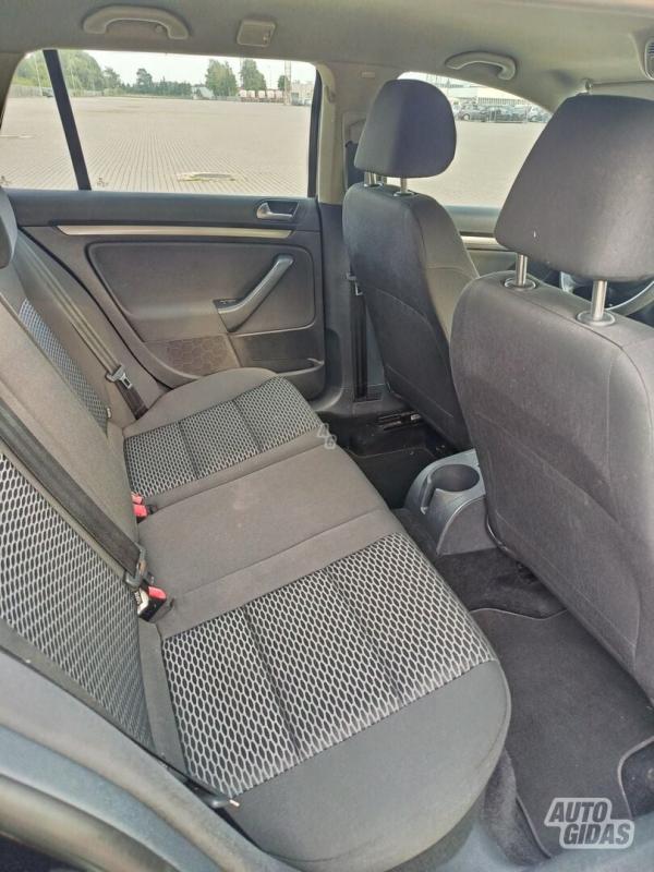 Volkswagen Golf 2010 Marijampole, ar dzinēja tilpumu 1.60 L un nobraukumu 297 tūkst. km par 2799 €, foto 7 vietnē AUTOMOTO.COM.LV