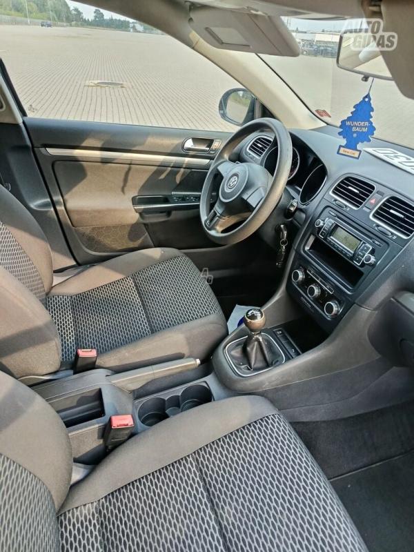 Volkswagen Golf 2010 Marijampole, ar dzinēja tilpumu 1.60 L un nobraukumu 297 tūkst. km par 2799 €, foto 8 vietnē AUTOMOTO.COM.LV