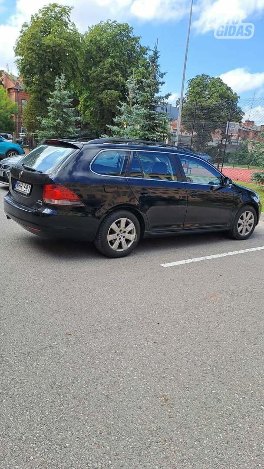 Volkswagen Golf 2010 in Kaunas, with an engine capacity of 1.60 L and mileage of 258 thousand km for 1600 €, photo 6 on AUTOMOTO.COM.LV