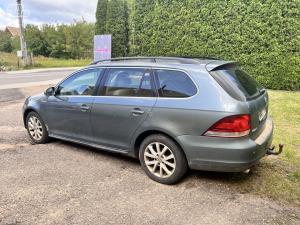 Volkswagen Golf 2010 Alīta, ar dzinēja tilpumu 1.40 L un nobraukumu 330 tūkst. km par 1200 €, foto 5 vietnē AUTOMOTO.COM.LV