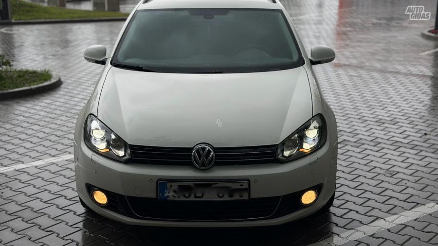Volkswagen Golf 2010 in Vilnius, with an engine capacity of 2.00 L and mileage of 421 thousand km for 2950 €, photo 3 on AUTOMOTO.COM.LV