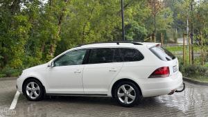 Volkswagen Golf 2010 in Vilnius, with an engine capacity of 2.00 L and mileage of 421 thousand km for 2950 €, photo 8 on AUTOMOTO.COM.LV