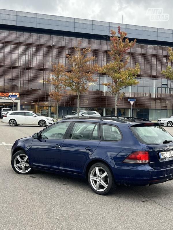 Volkswagen Golf 2010 in Klaipeda, with an engine capacity of 1.60 L and mileage of 400 thousand km for 1950 €, photo 5 on AUTOMOTO.COM.LV