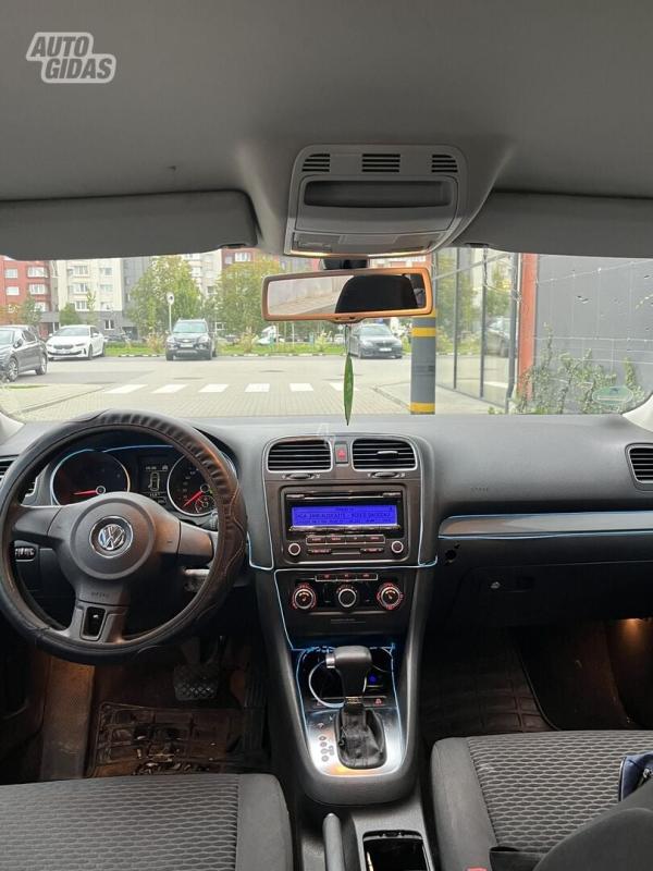 Volkswagen Golf 2010 in Klaipeda, with an engine capacity of 1.60 L and mileage of 400 thousand km for 1950 €, photo 11 on AUTOMOTO.COM.LV