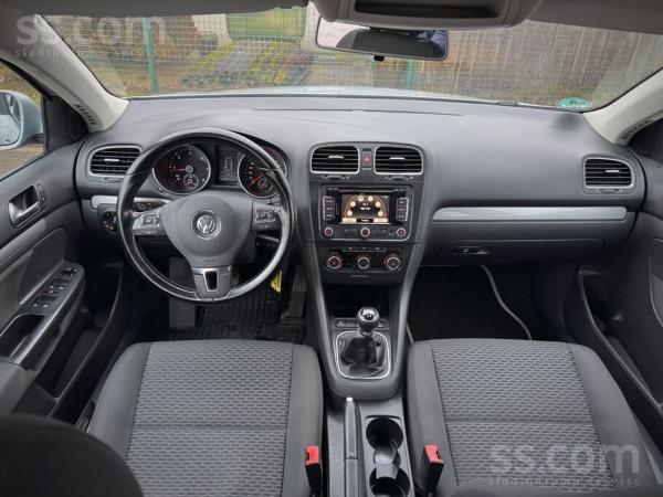 Volkswagen Golf 2011 in Jelgava, with an engine capacity of 1.60 L and mileage of 0 thousand km for 4750 €, photo 10 on AUTOMOTO.COM.LV