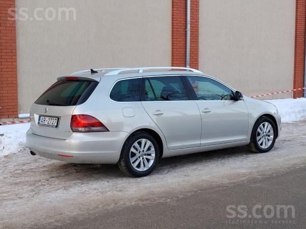 Volkswagen Golf 2011 Daugavpils, ar dzinēja tilpumu 2.00 L un nobraukumu 236 tūkst. km par 5250 €, foto 4 vietnē AUTOMOTO.COM.LV