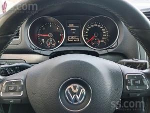 Volkswagen Golf 2011 in Daugavpils, with an engine capacity of 2.00 L and mileage of 236 thousand km for 5250 €, photo 9 on AUTOMOTO.COM.LV