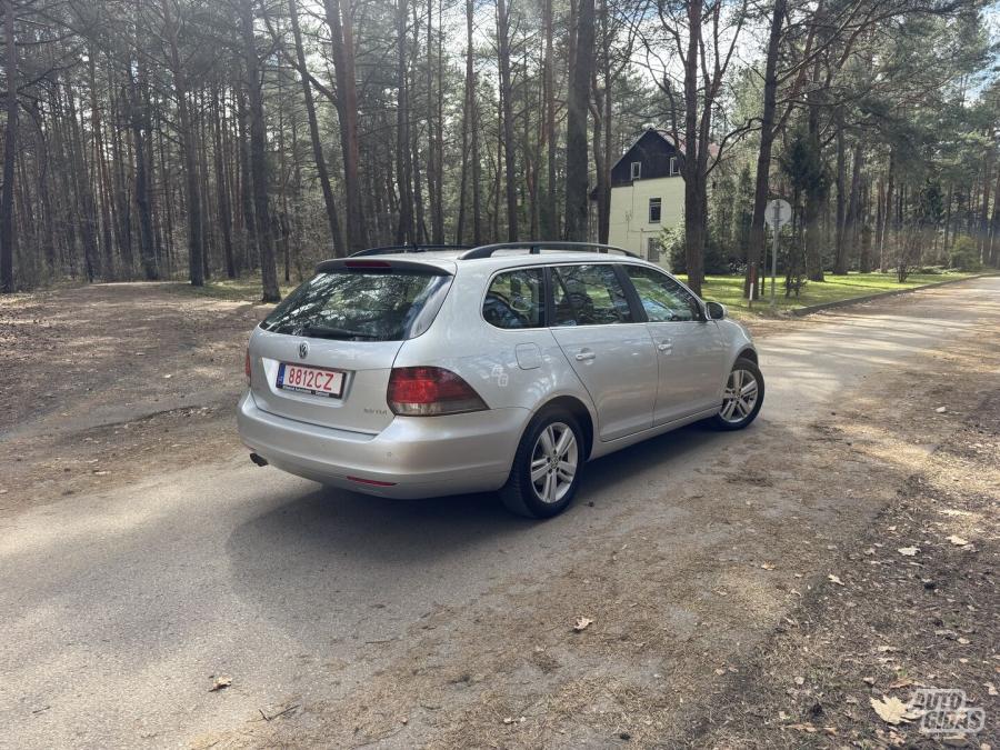 Volkswagen Golf 2011 in Kaunas, with an engine capacity of 2.00 L and mileage of 226 thousand km for 4300 €, photo 3 on AUTOMOTO.COM.LV
